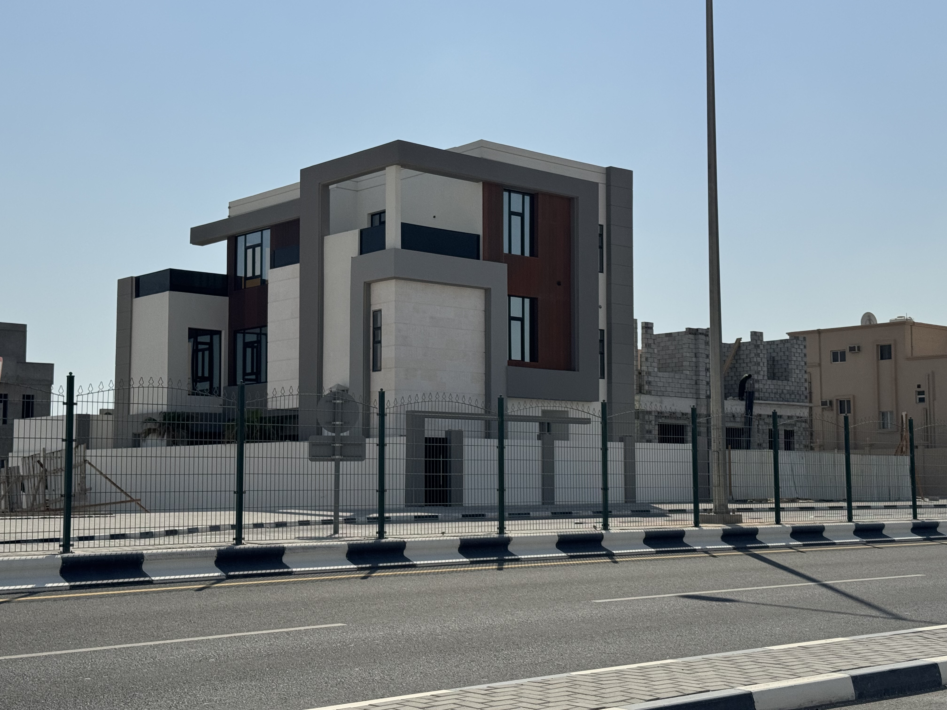 For sale a villa in Al Wakra, Umm Bishr area, with an area of 500 meters