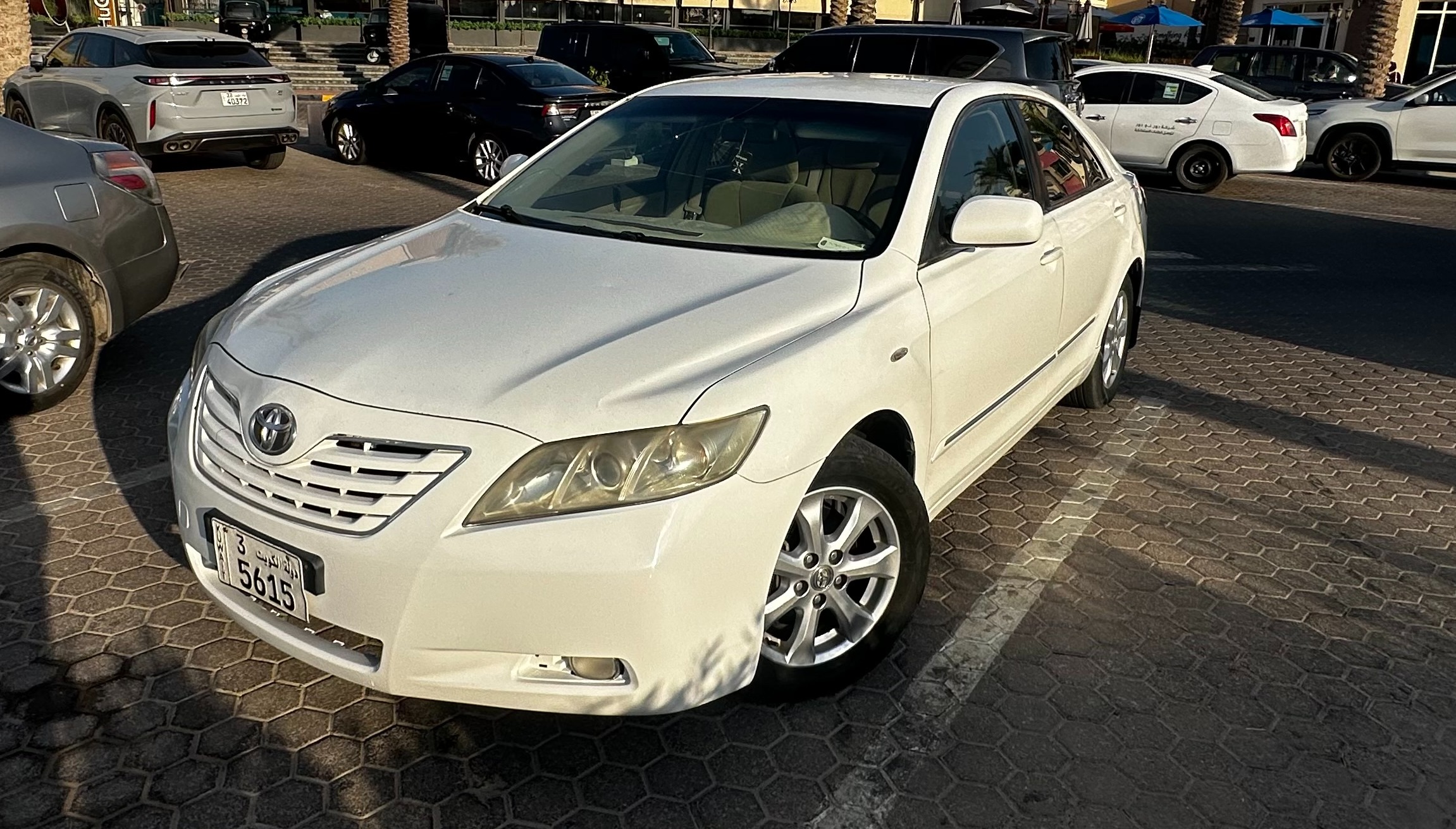 للبيع كامري 2007 GLX